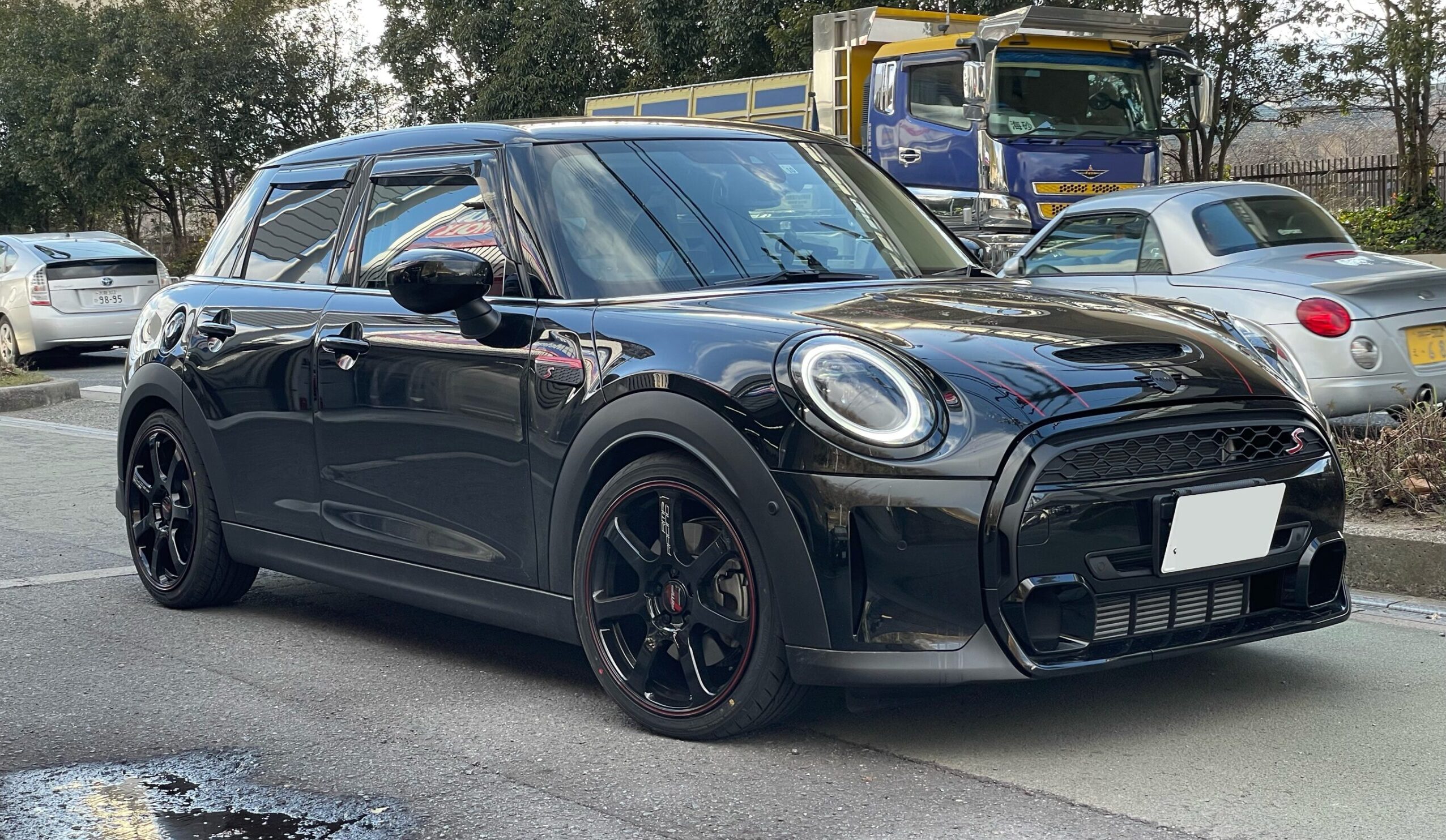 MINI F55 Cooper S 2nd LCI に Eibach PRO STREET-S。 - ALLZU Motorenbau ...
