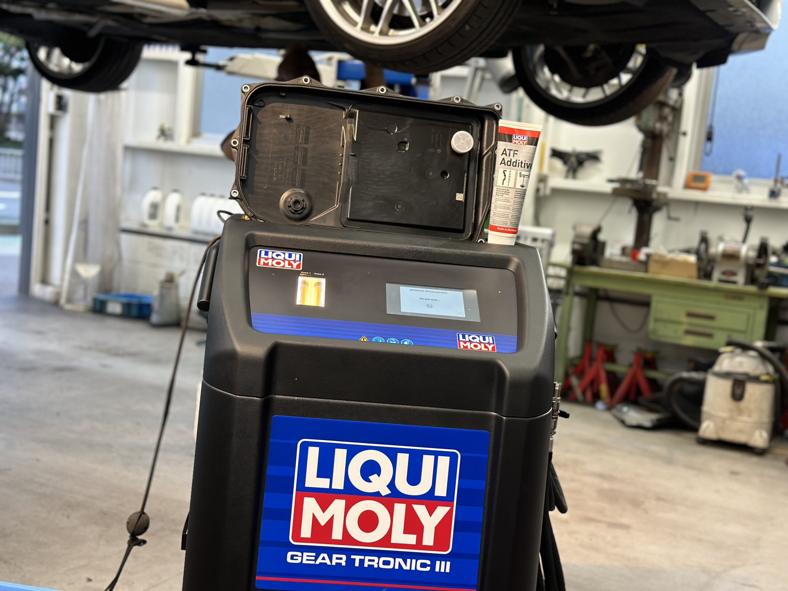 F22 M235i LIQUI MOLY GEAR TRONICⅢ で ATF全量交換！たった38分で全量交換が可能です。 - ALLZU ...