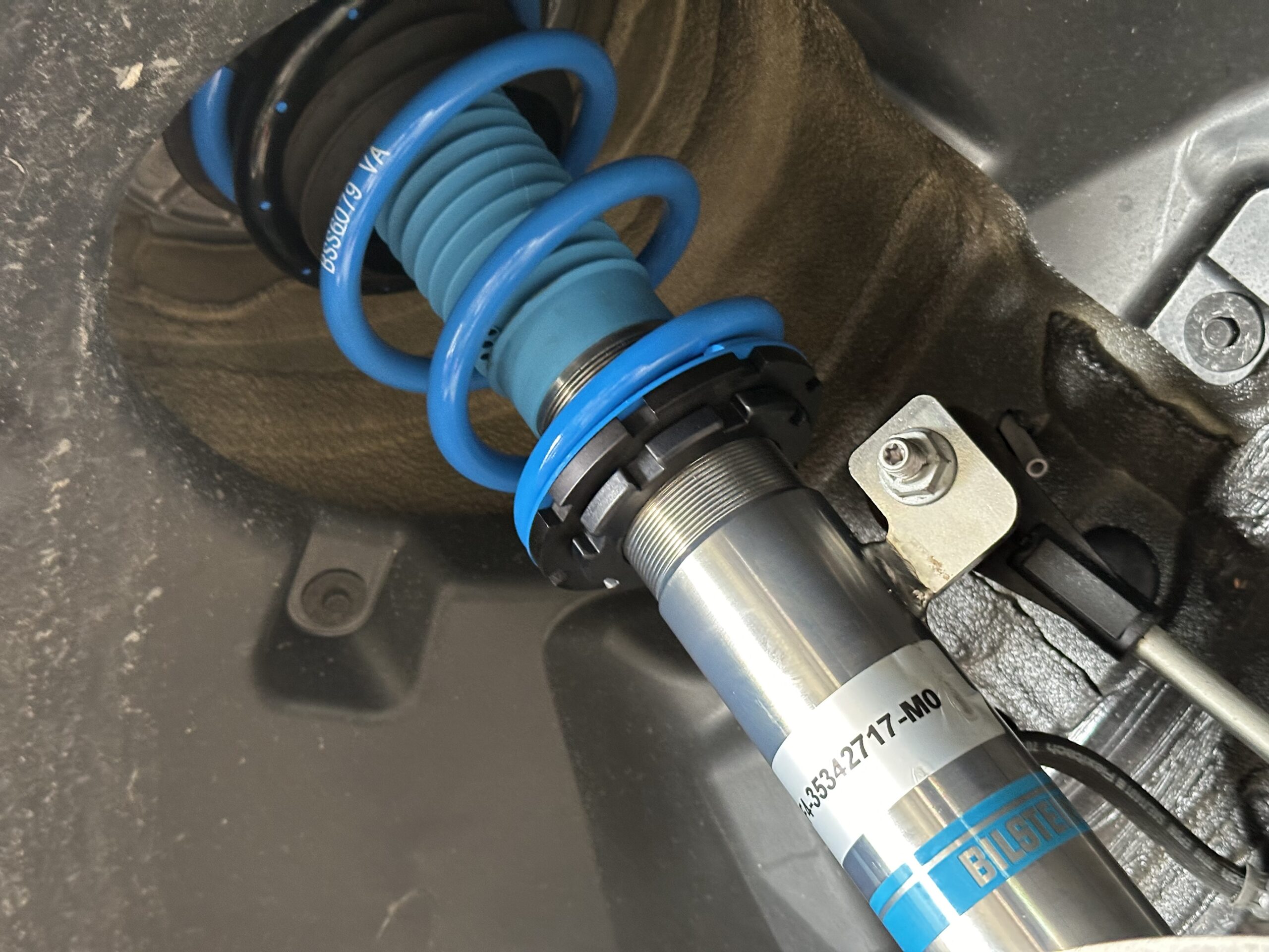 F56 JCW LCI2 に BILSTEIN COMFORT SPEC。 - ALLZU Motorenbau : アルツモトーレンバウ